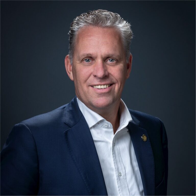 Over Boomerang - Boomerang